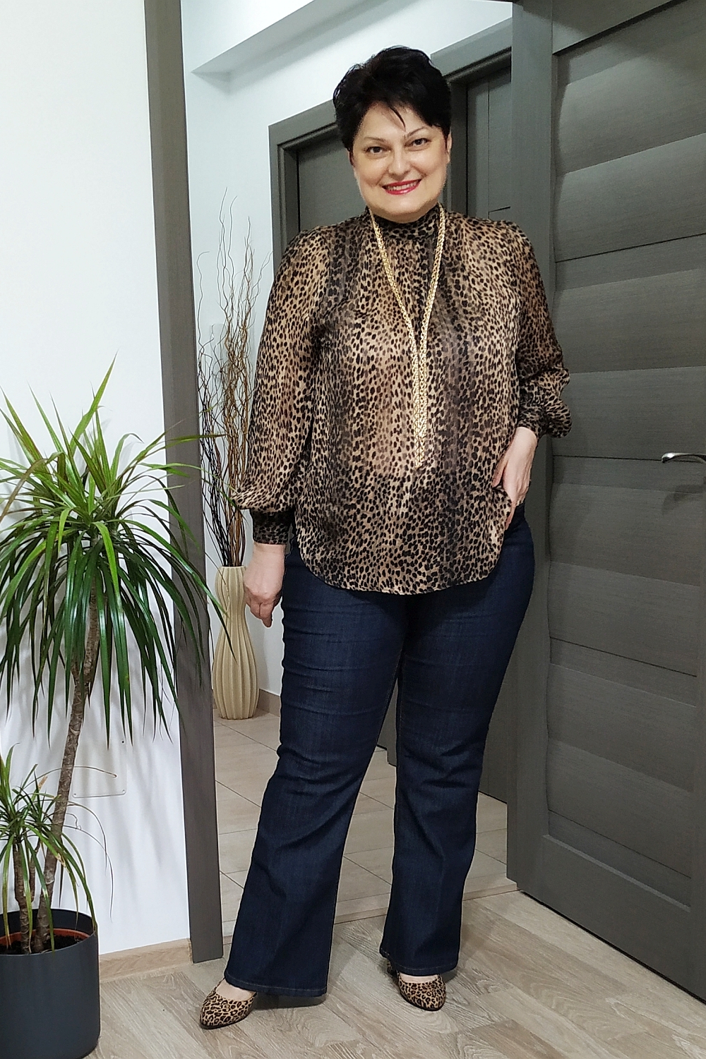 5 modele de blugi pentru fetele plinuţe - Maxine Over 50